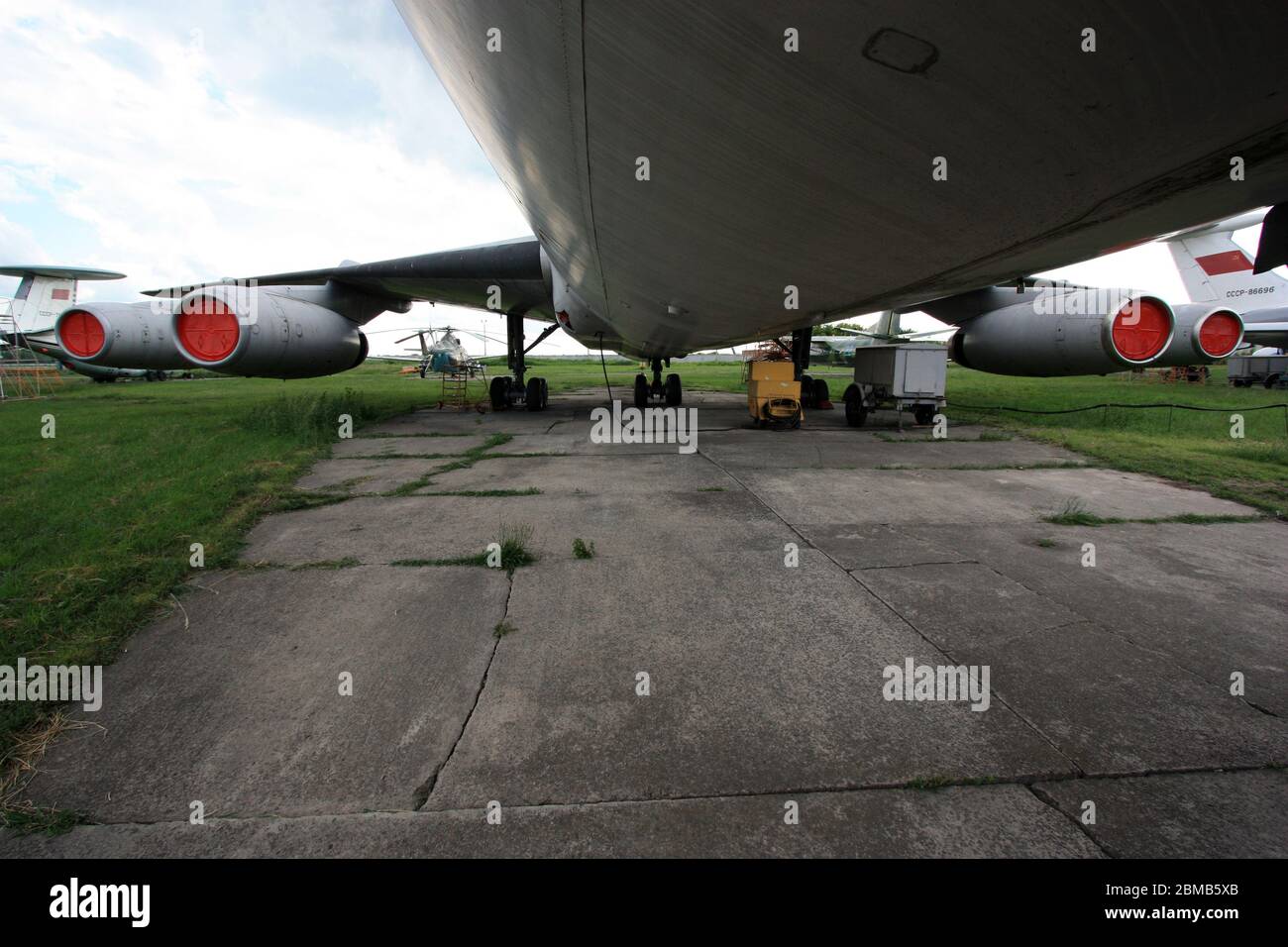 Panoramio Photo Of Jet Airliner Ilyushin Il86 Camber Camber Cravings: