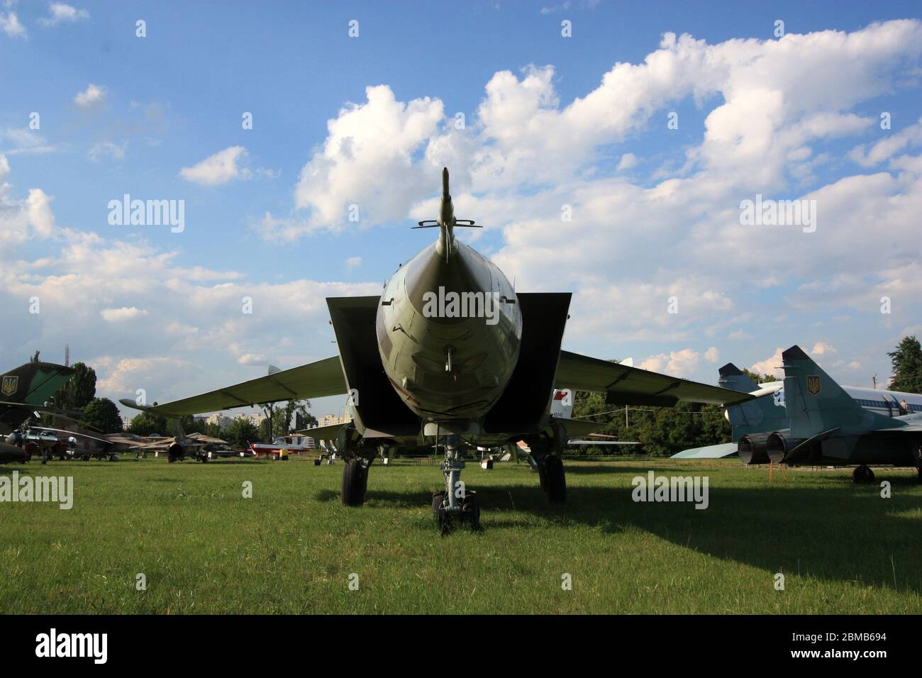 Front view of the soviet Mach 3+ reconnaissance and interceptor ...