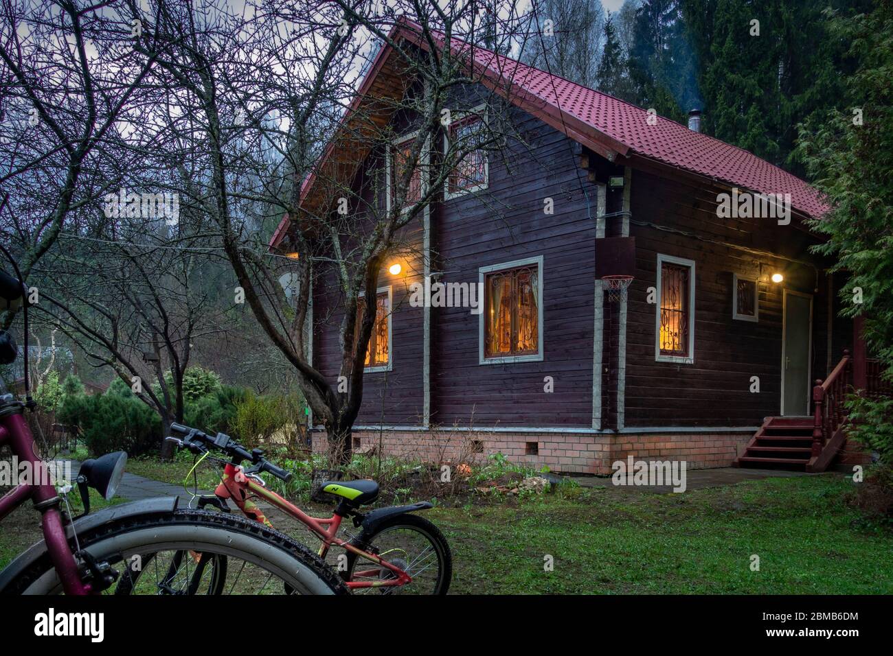 Russia. Countryside house Stock Photo - Alamy