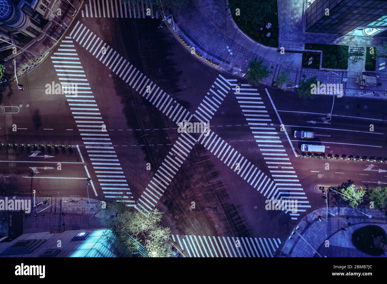 Downtown street traffic intersection pedestrian crossing hi-res stock ...