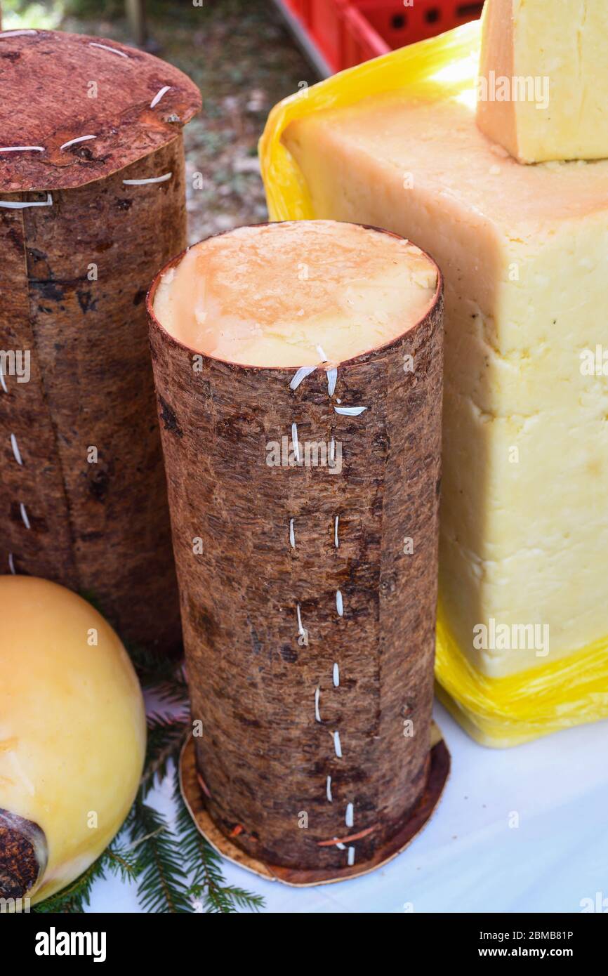 Sheep's cheese romania hi-res stock photography and images - Alamy