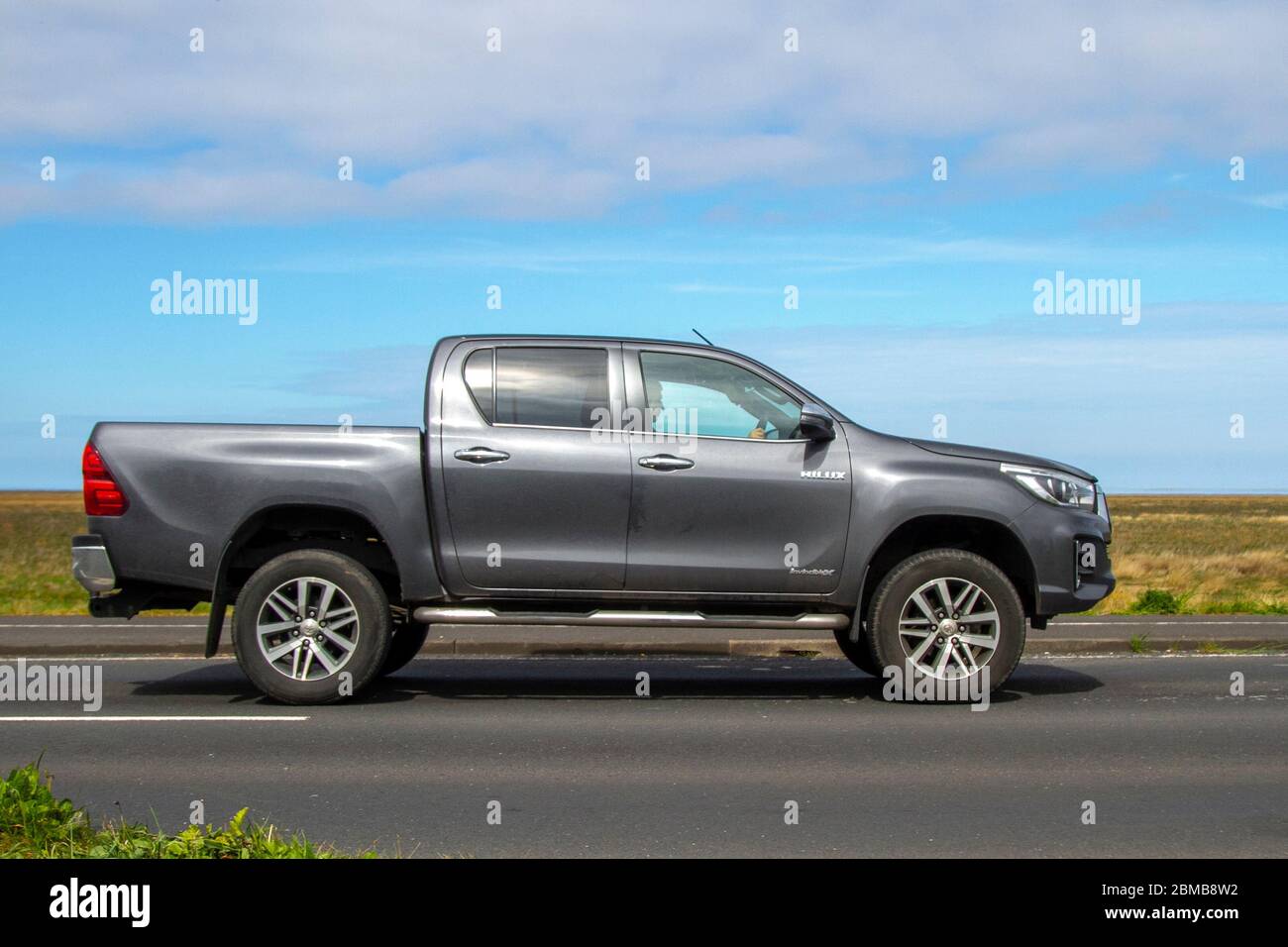 Double Cab Pick Up Trucks High Resolution Stock Photography and Images ...