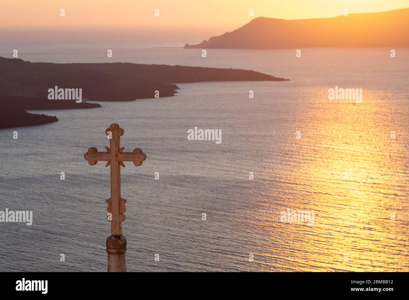 Crucifix sunset hi-res stock photography and images - Alamy