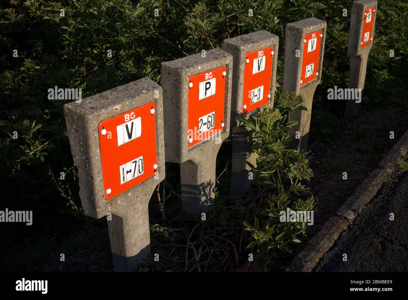 Concrete marker hi-res stock photography and images - Alamy