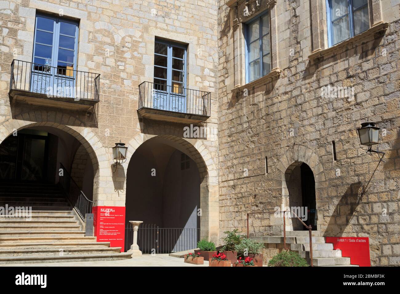 Girona art museum catalonia hi-res stock photography and images - Alamy