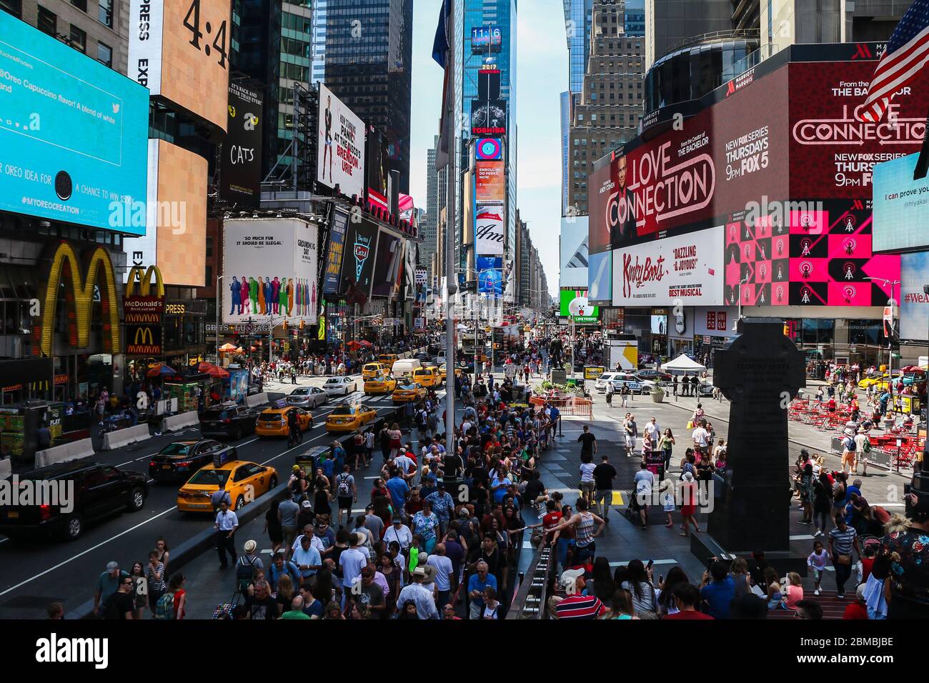 An aerial view of a crowded Times Square in New York City Stock Photo ...