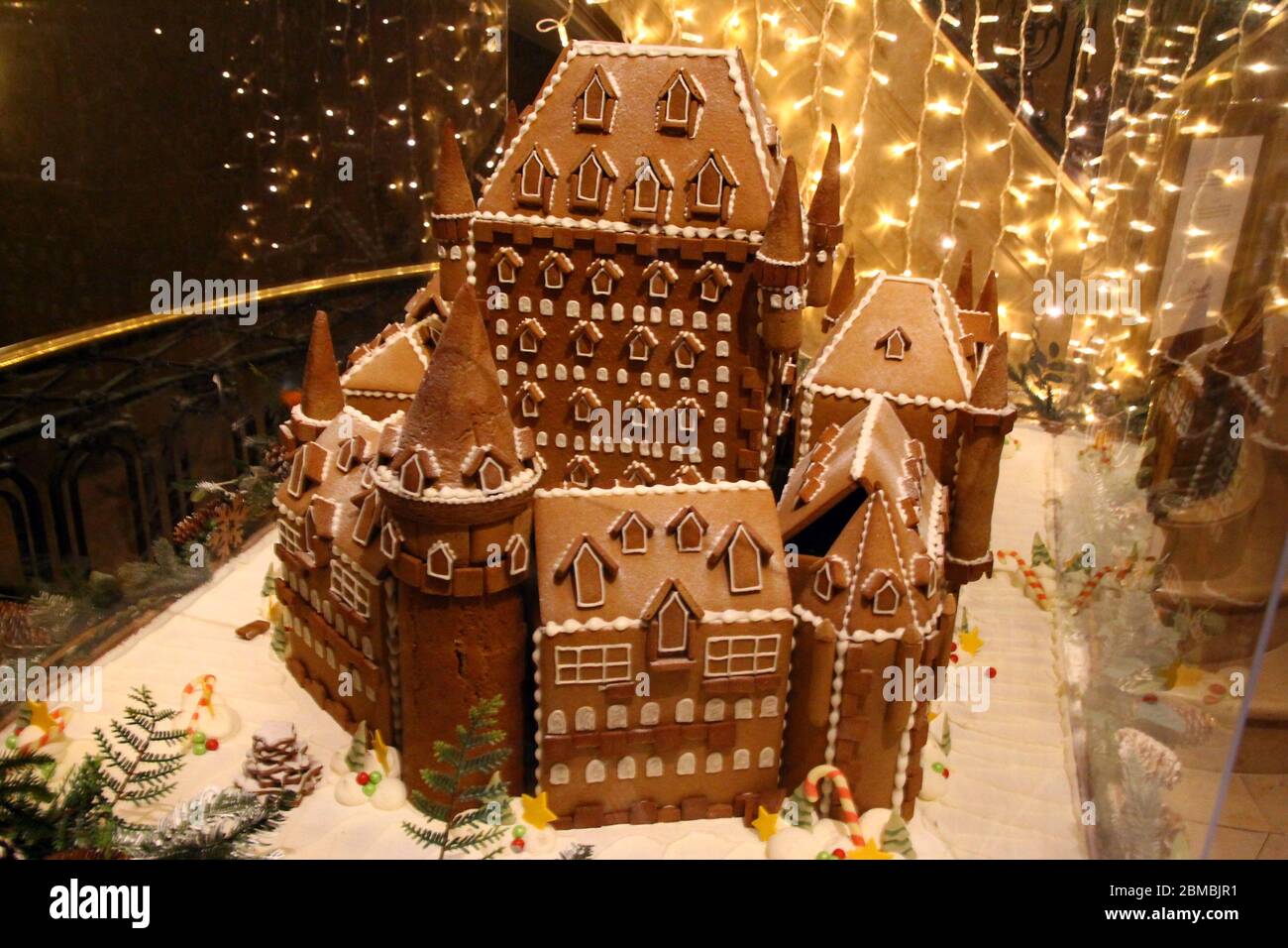 Gingerbread tower hi-res stock photography and images - Alamy