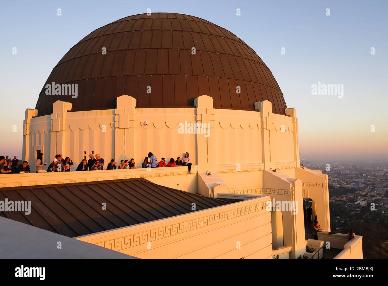 Los angeles griffith observatory hike hi-res stock photography and ...