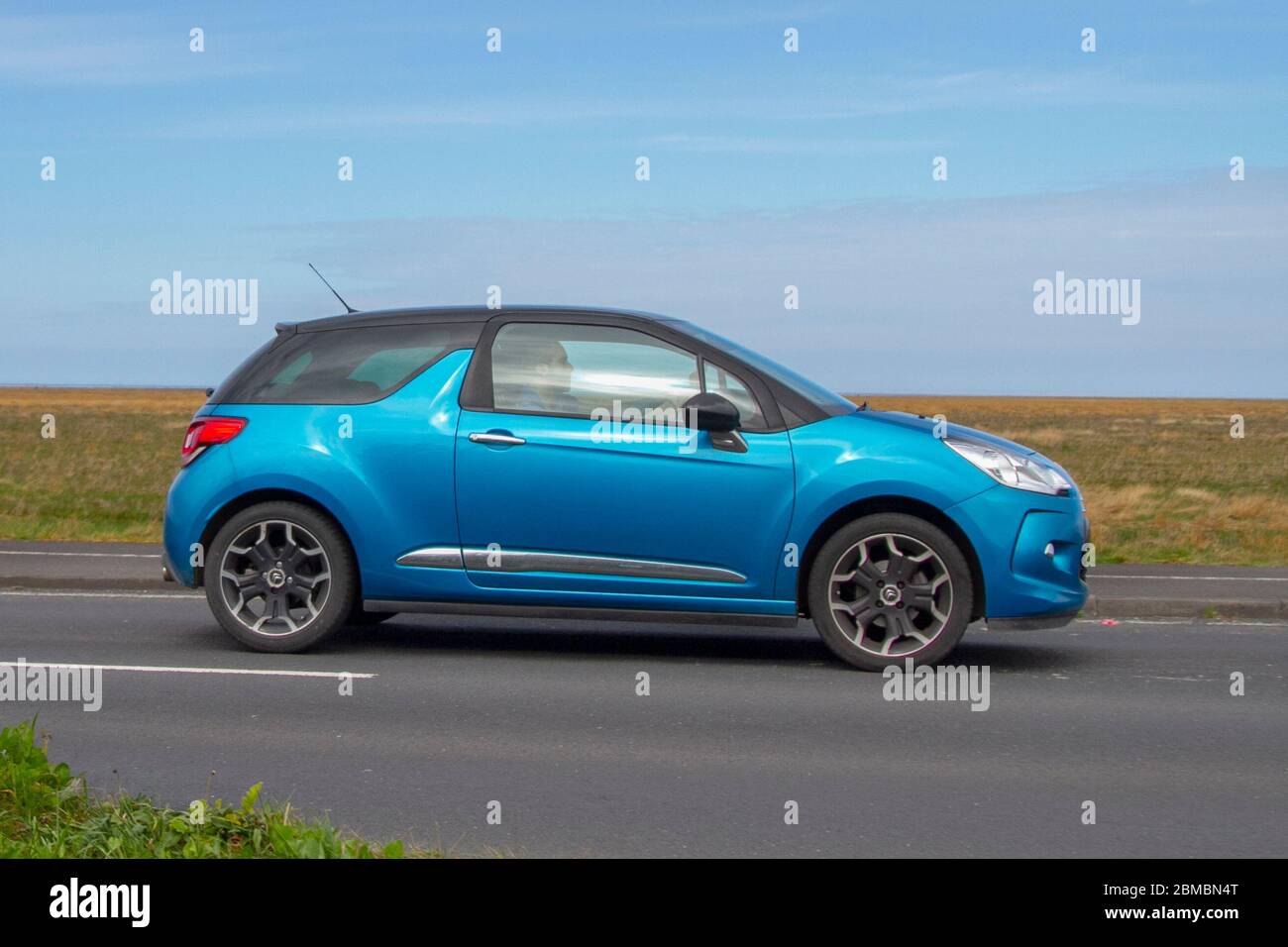 Citroen ds3 dstyle e hdi 90bhp hi-res stock photography and images - Alamy
