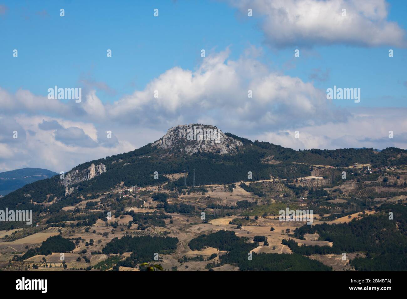 Foothill of mountain hi-res stock photography and images - Alamy