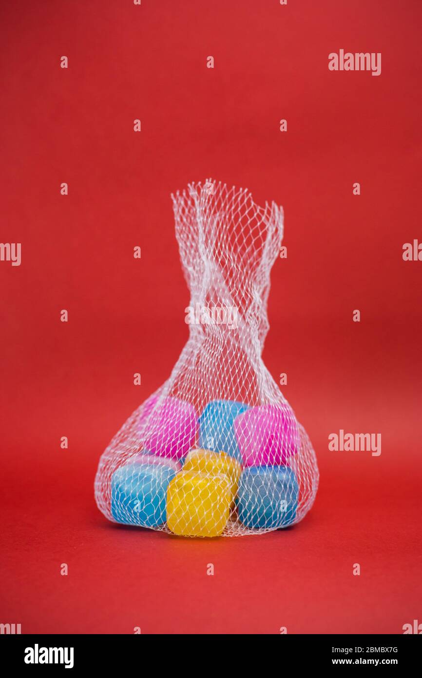 Colored ice cubes hi-res stock photography and images - Alamy