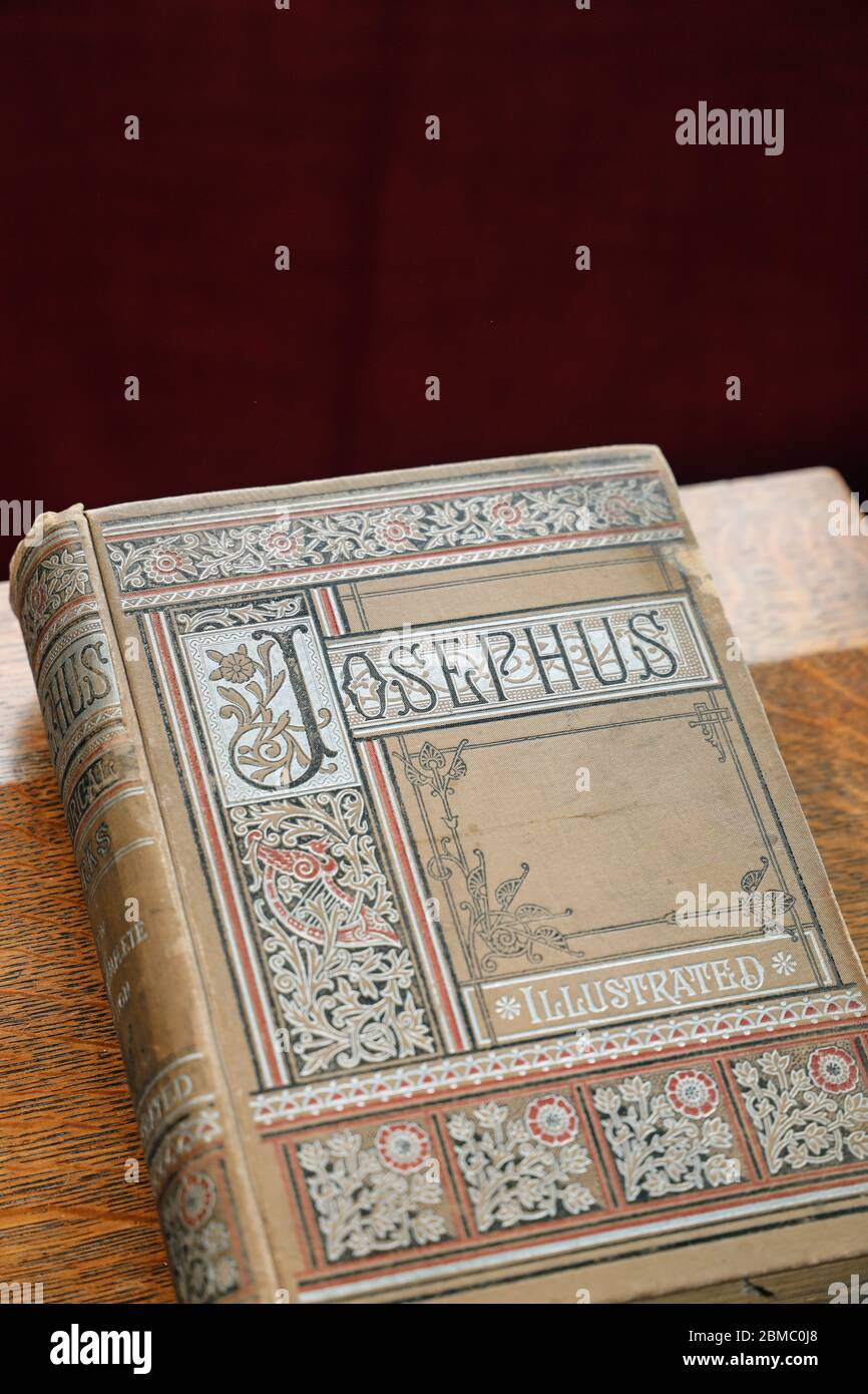 The complete Historic Works of Josephus in an illustrated edition Stock ...