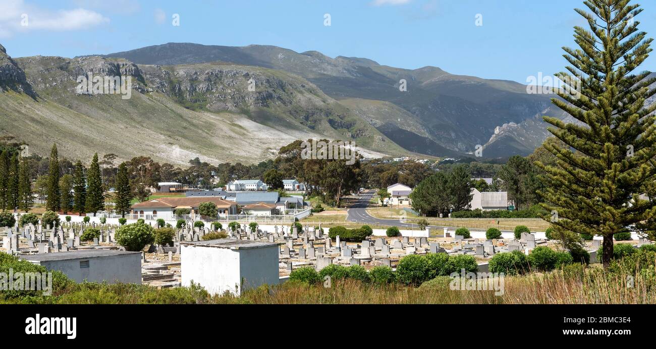 South african cemetery hi-res stock photography and images - Alamy