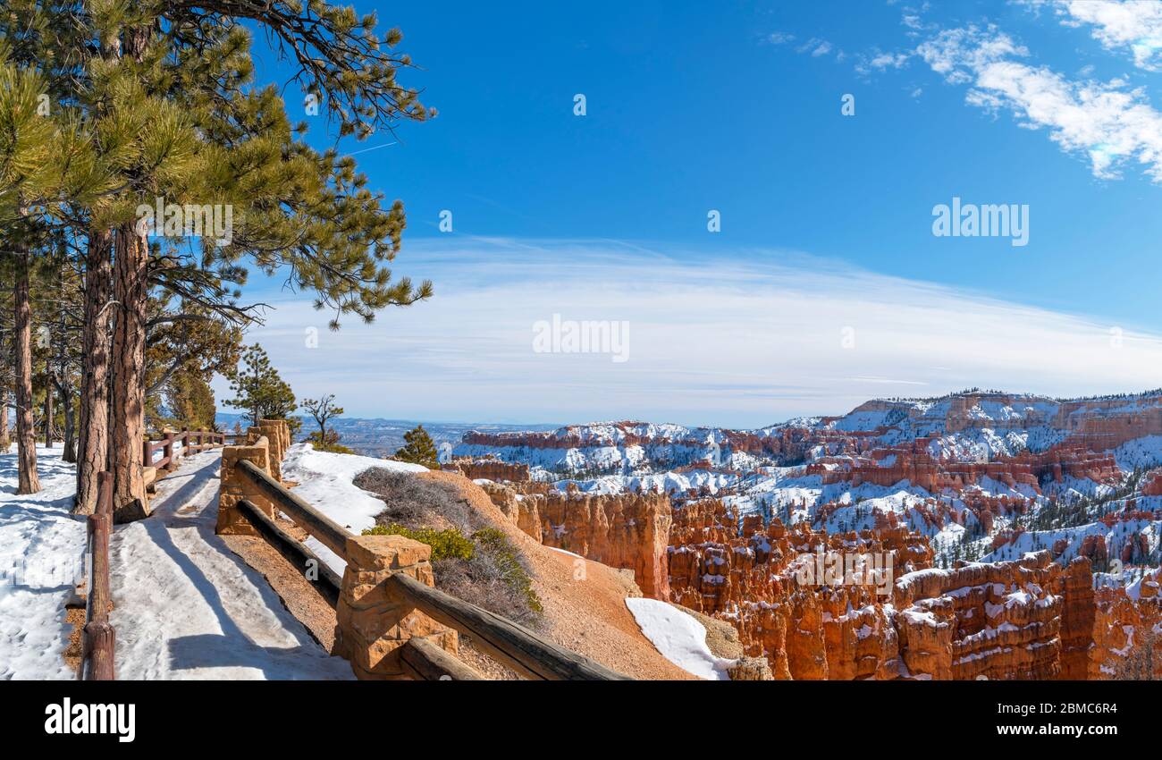 Bryce Amphitheater from the Rim Trail at Sunset Point, Bryce Canyon ...