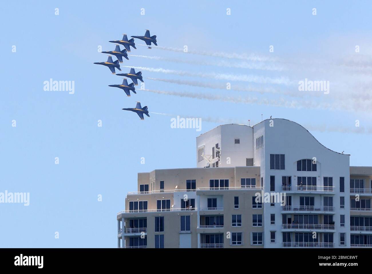 MIAMI BEACH, FL - MAY 08: COVID-19: Hordes of people came out to watch ...