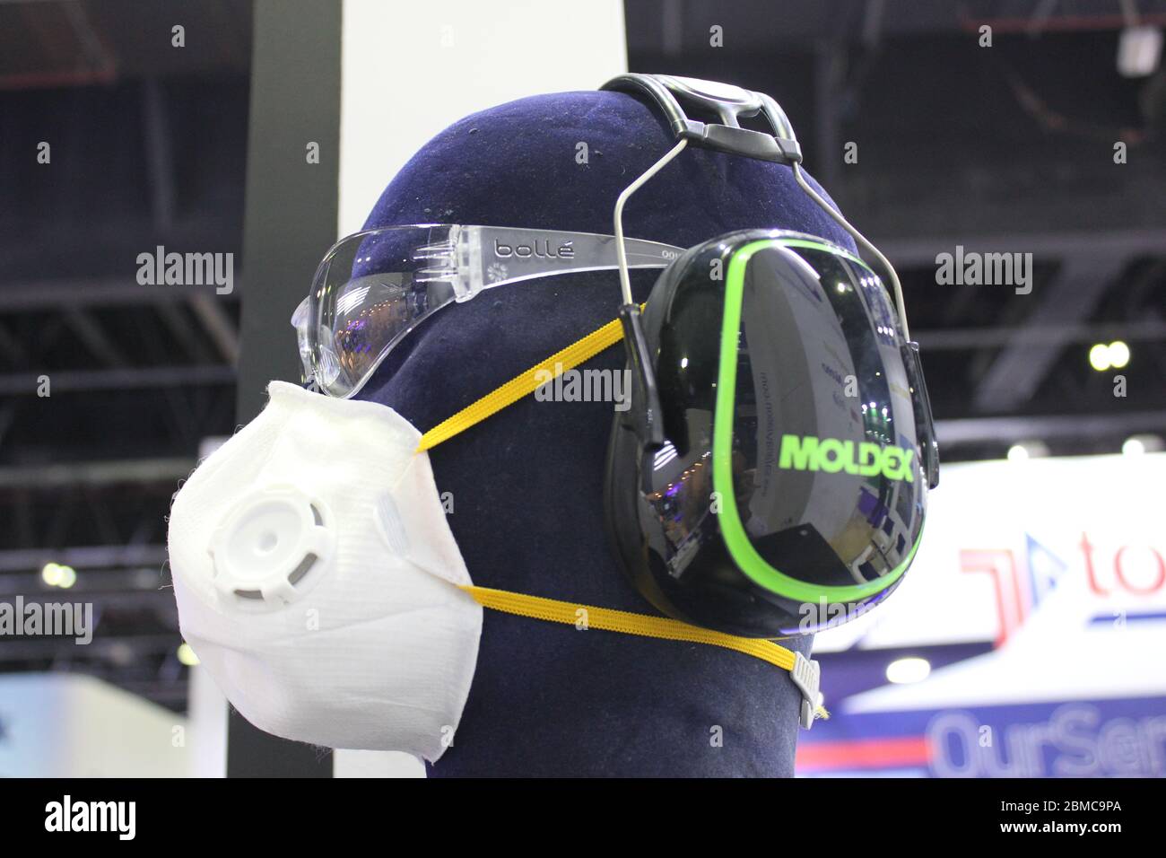 Mro middle east hi-res stock photography and images - Alamy