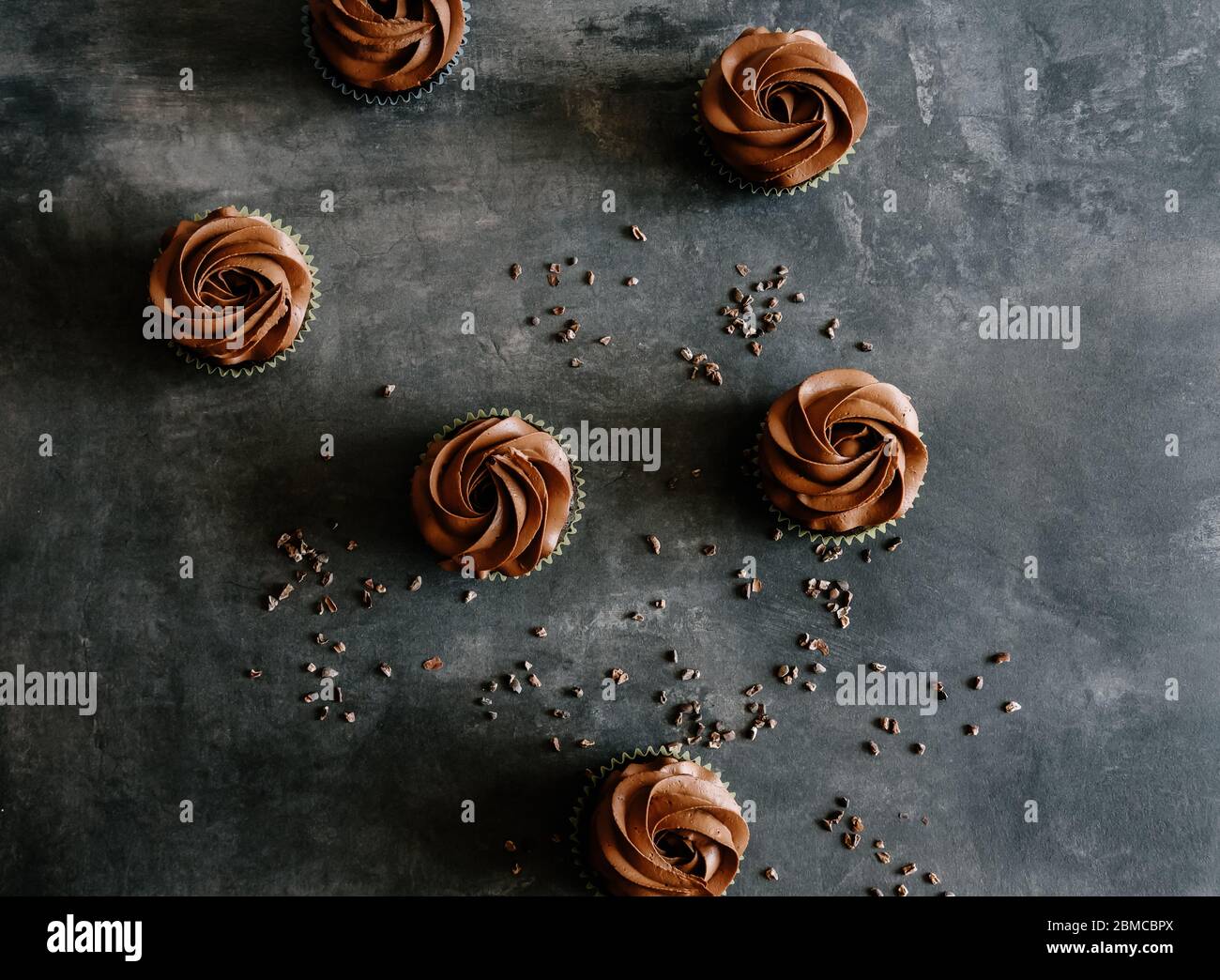 Dark chocolate cupcakes Stock Photo - Alamy