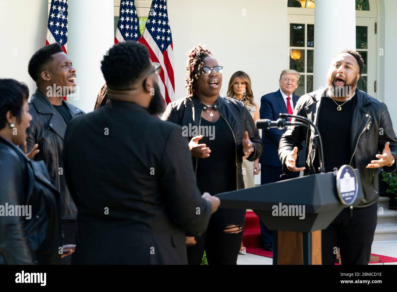 American spirit rose hi-res stock photography and images - Alamy