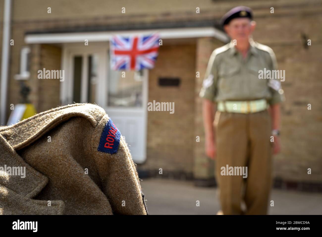 Uniform clad hi-res stock photography and images - Alamy
