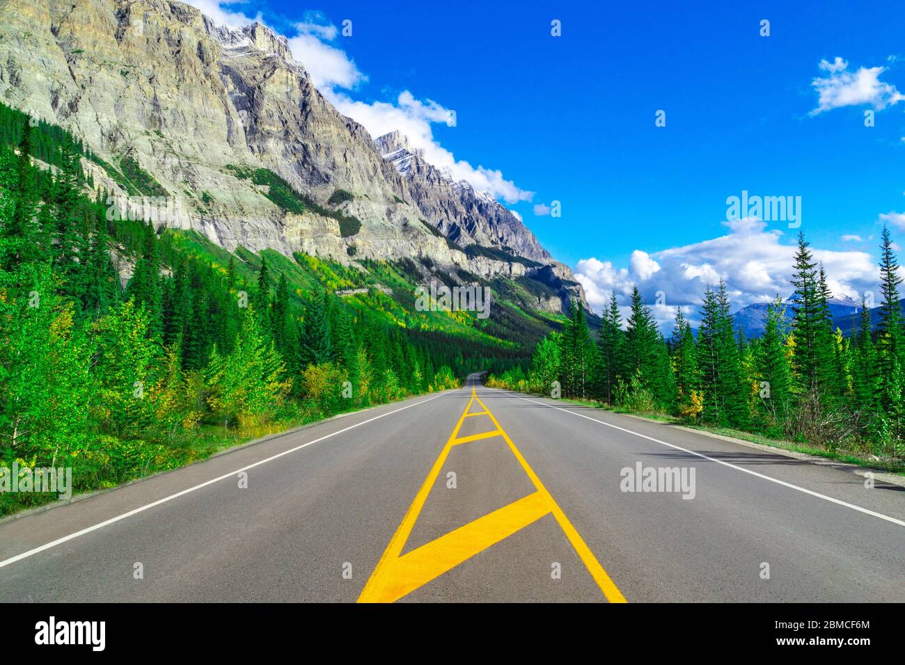 Perfect Asphalt Highway Into Beautiful Mountain Wilderness Stock Photo ...