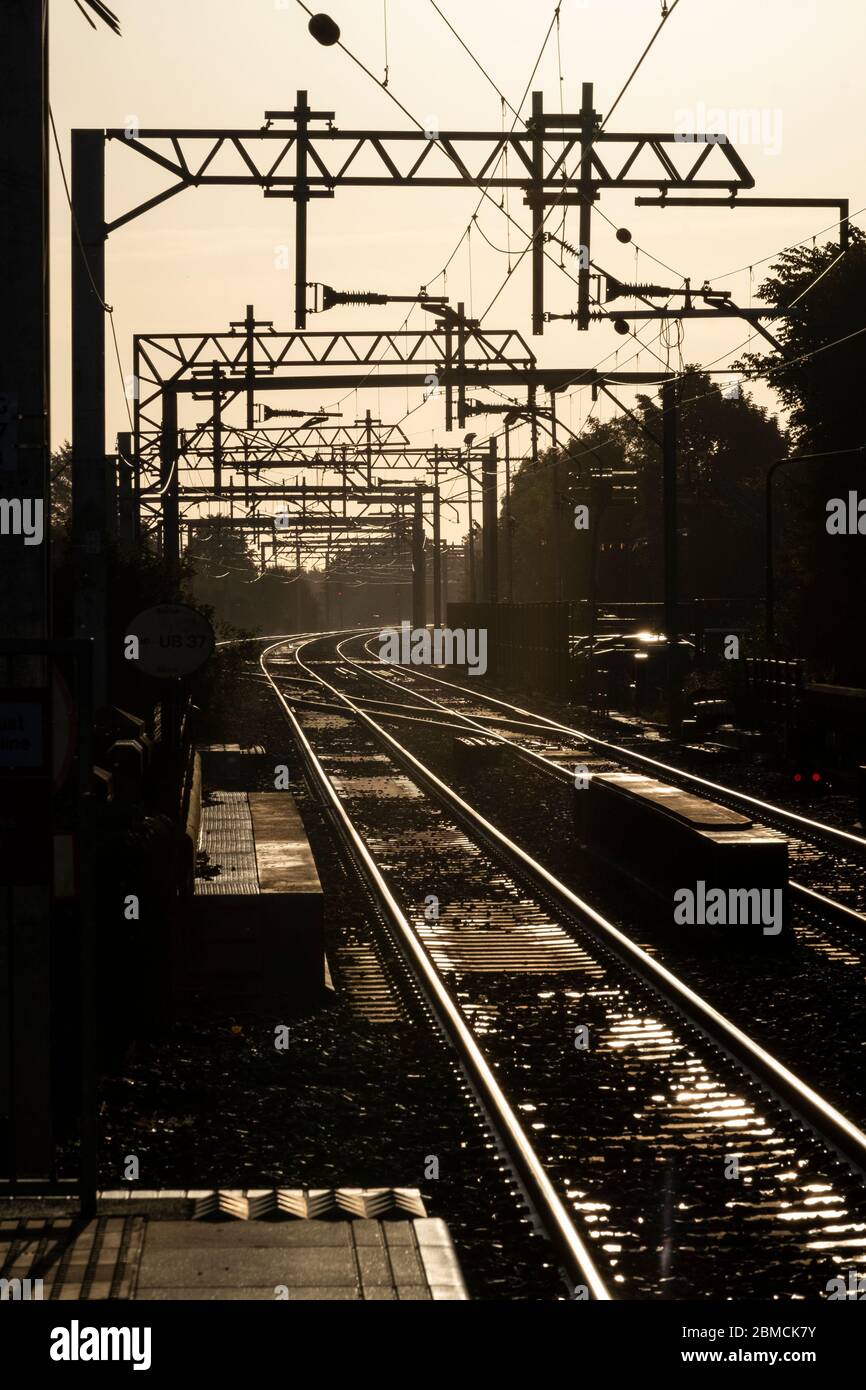 Overhead signal gantry hi-res stock photography and images - Alamy