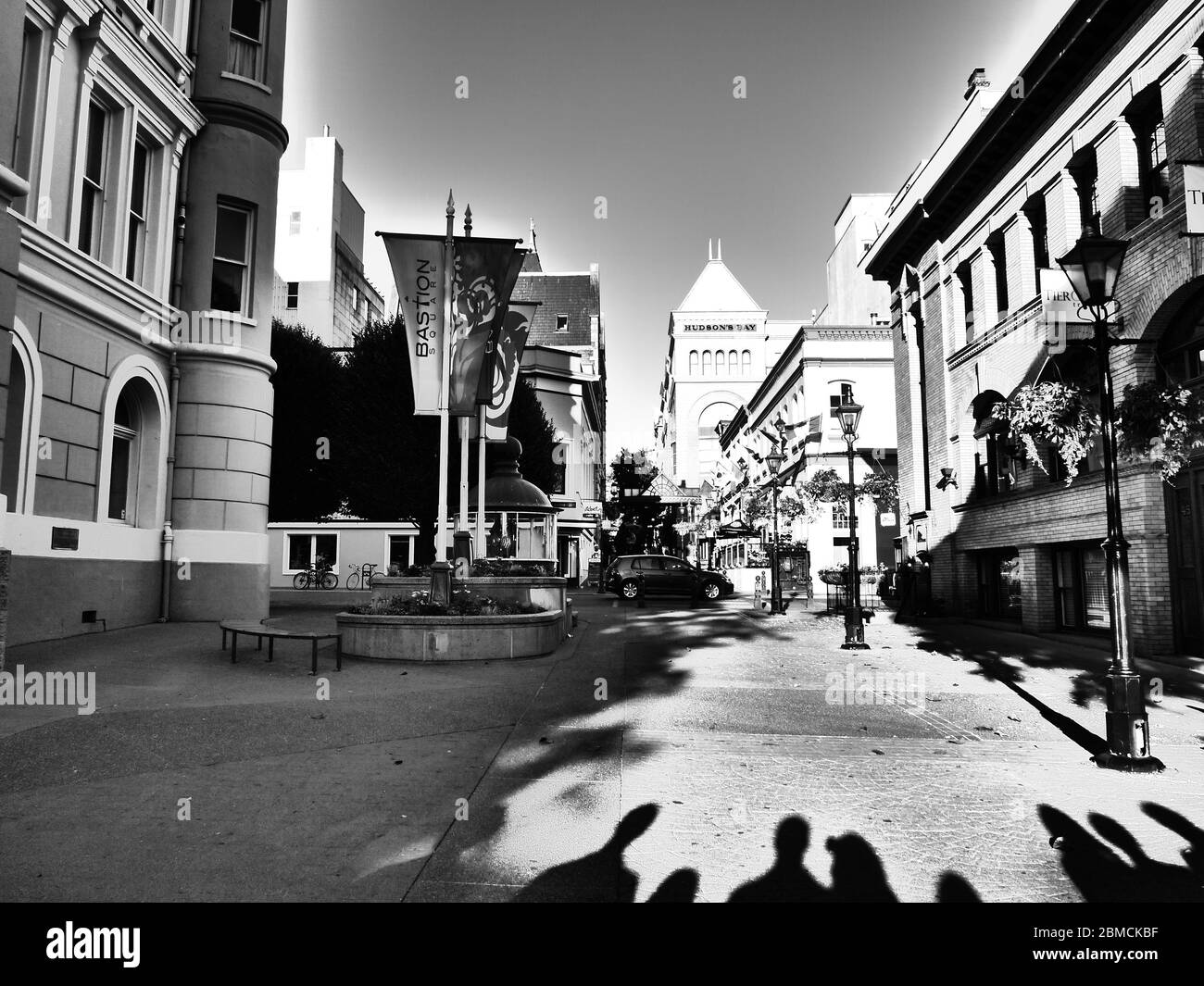 City street lamps Black and White Stock Photos & Images - Alamy