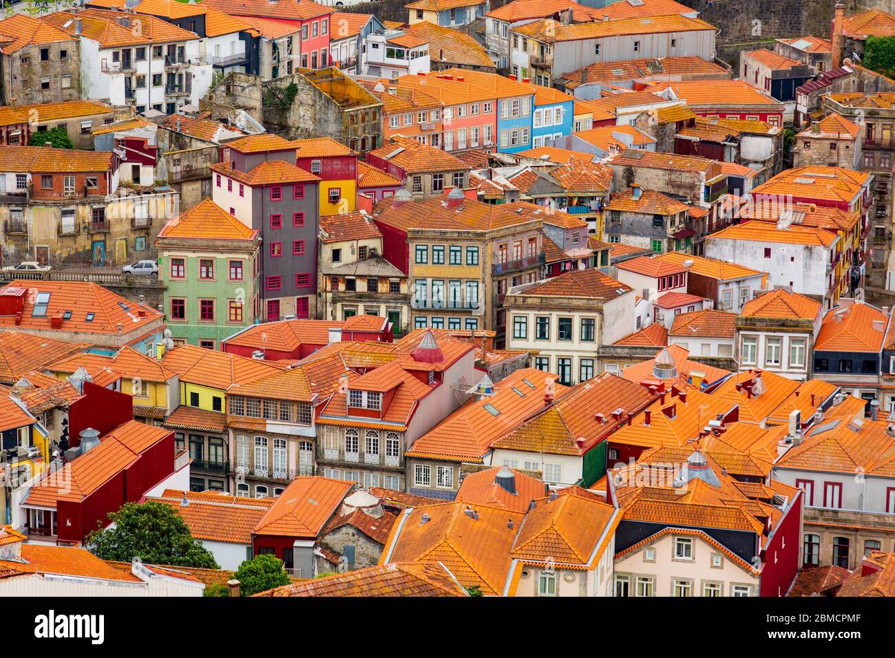 Orange roofs hi-res stock photography and images - Alamy