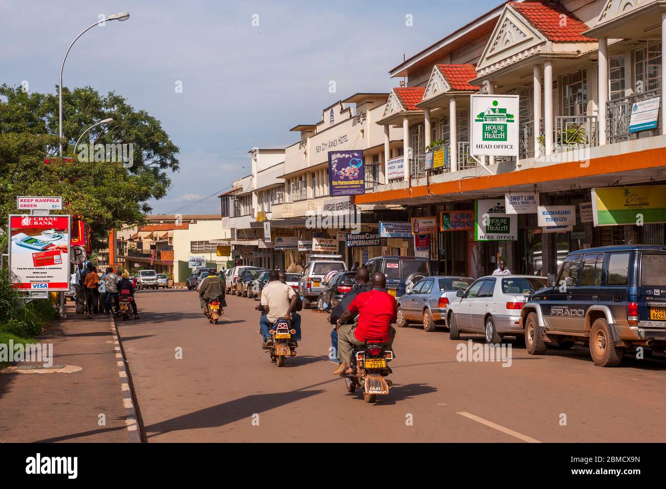Street scene in Kampala, the capital city of Uganda Stock Photo - Alamy