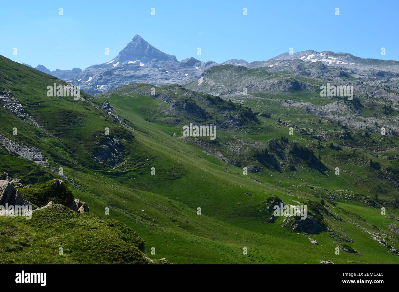 Larra massif hi-res stock photography and images - Alamy