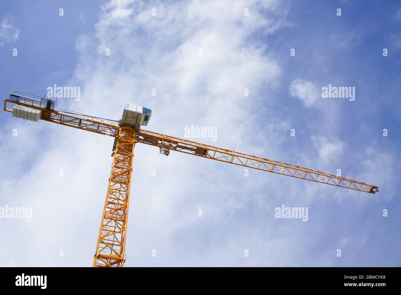 Top slewing tower crane hi-res stock photography and images - Alamy