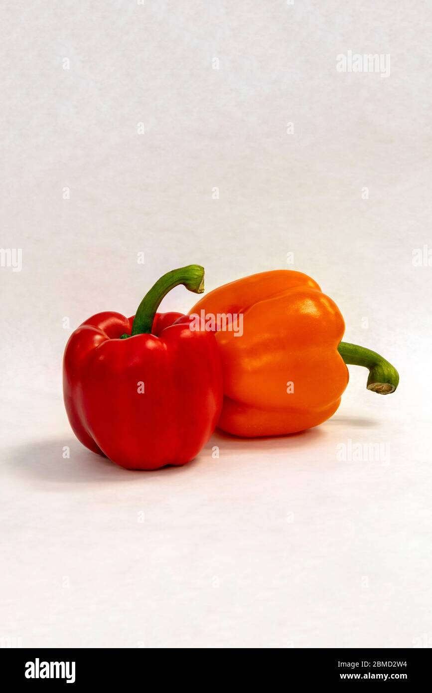 Bell pepper outline hi-res stock photography and images - Alamy
