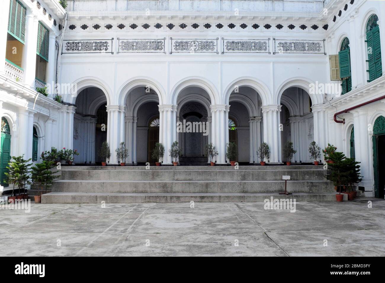 Kolkata, India. 08th May, 2020. Deserted view of Jorasanko Thakur Bari ...