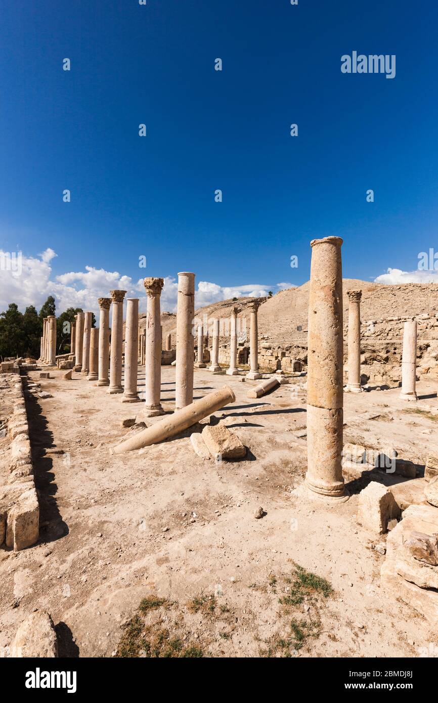 Byzantine cathedral hi-res stock photography and images - Alamy