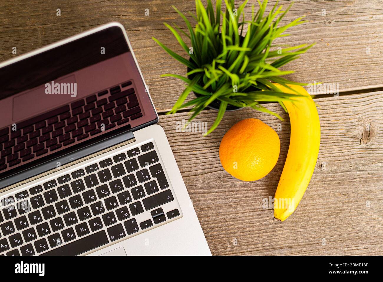 Workplace at home computer and remote work Stock Photo - Alamy