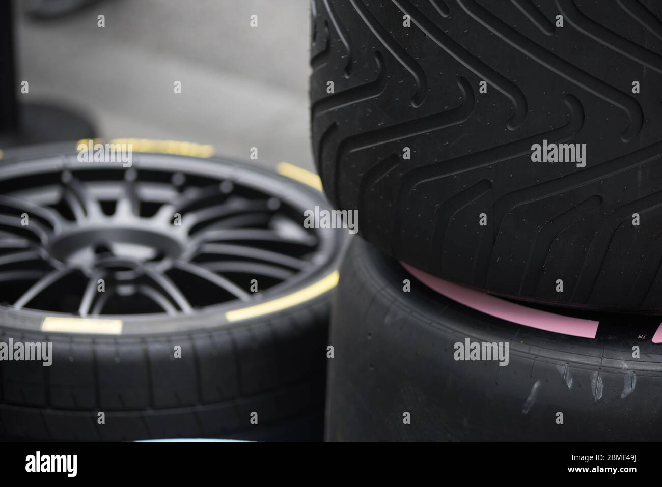 Pirelli formula one tyres wet hi-res stock photography and images - Alamy