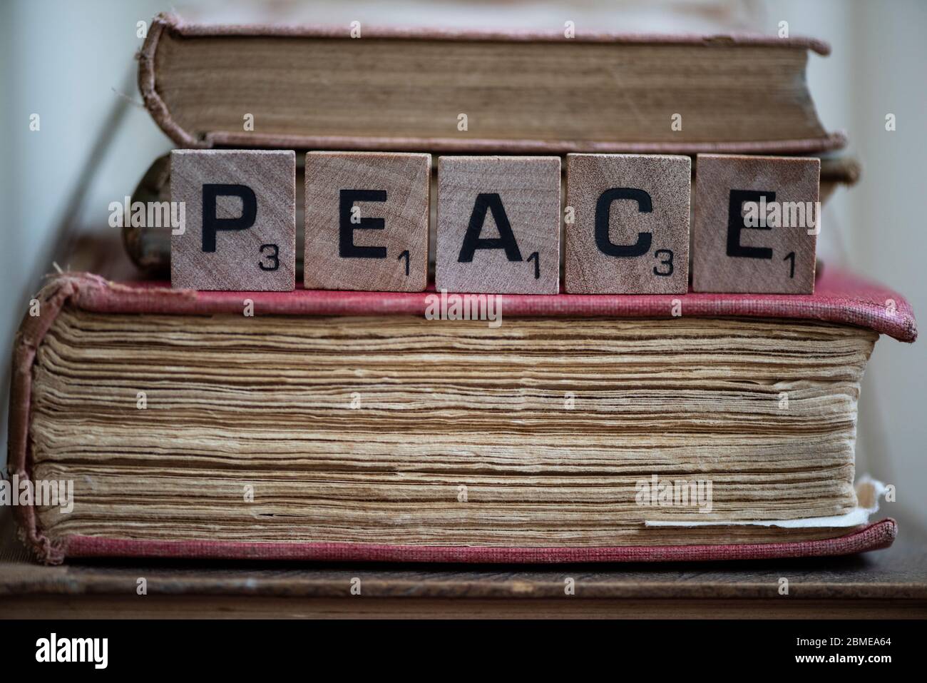 Color image of word peace hi-res stock photography and images - Alamy