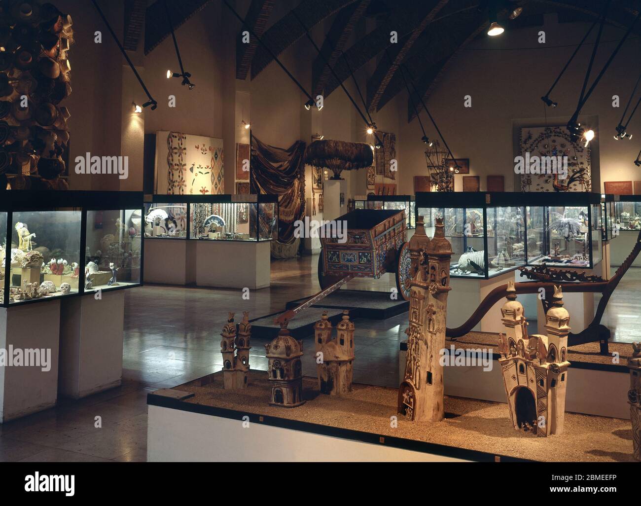 SALA DE EXPOSICIONES. Location: MUSEO DE AMERICA-SALAS. MADRID. SPAIN ...