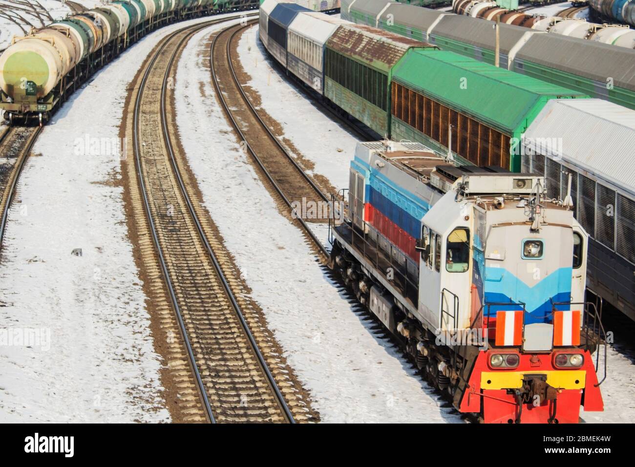 Loading a railroad freight car hi-res stock photography and images - Alamy
