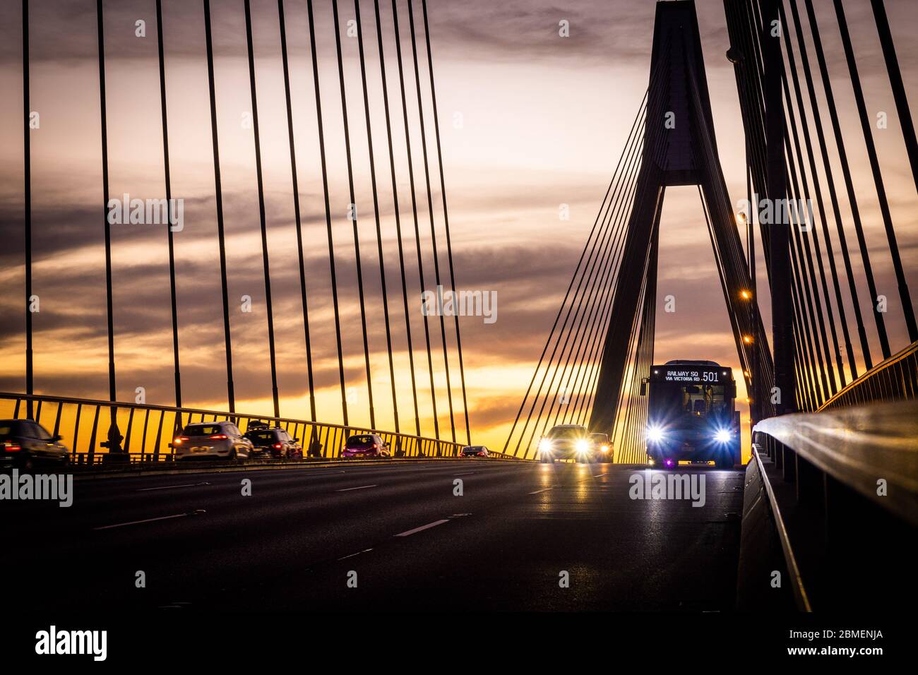 Footpath over sydney bridge hi-res stock photography and images - Alamy
