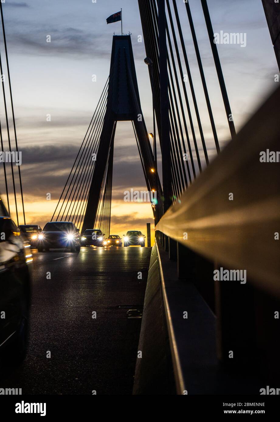 Footpath over sydney bridge hi-res stock photography and images - Alamy