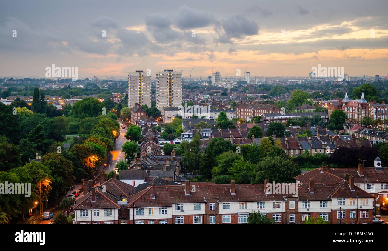 Earlsfield hi-res stock photography and images - Alamy