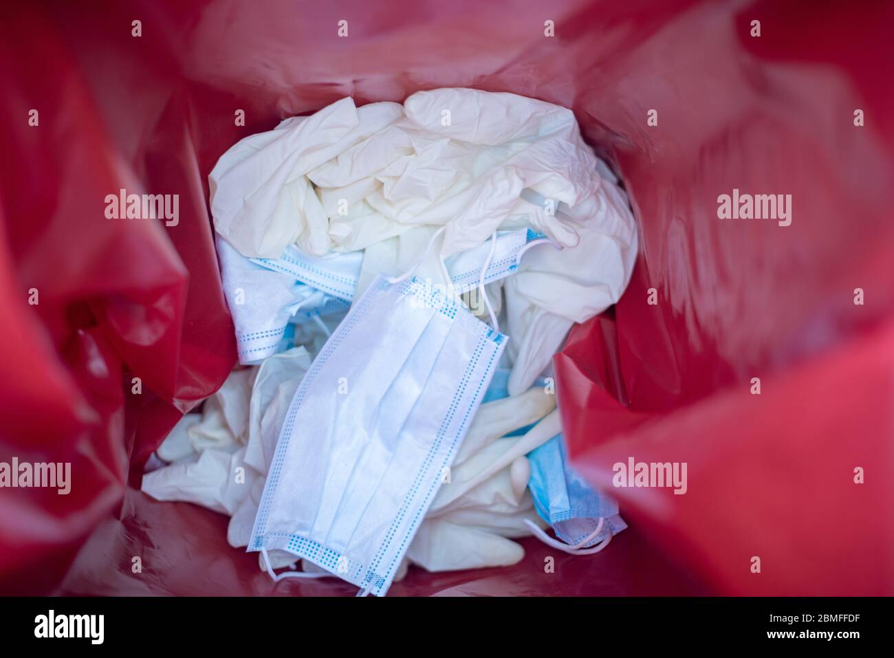 Biohazard waste bin hi-res stock photography and images - Alamy