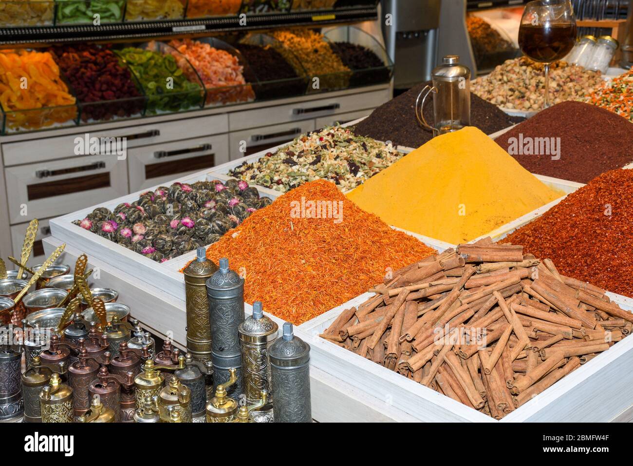 Assorted tea and spices specialties in Istanbul Turkey, Grand Bazaar ...