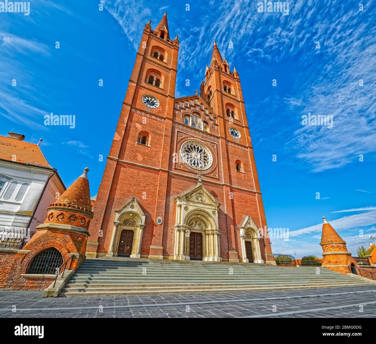 Dakovo cathedral hi-res stock photography and images - Alamy