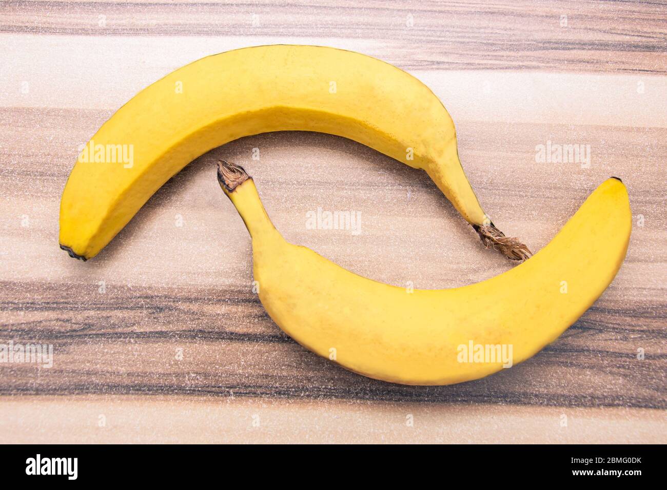 Symmetrical food hi-res stock photography and images - Alamy