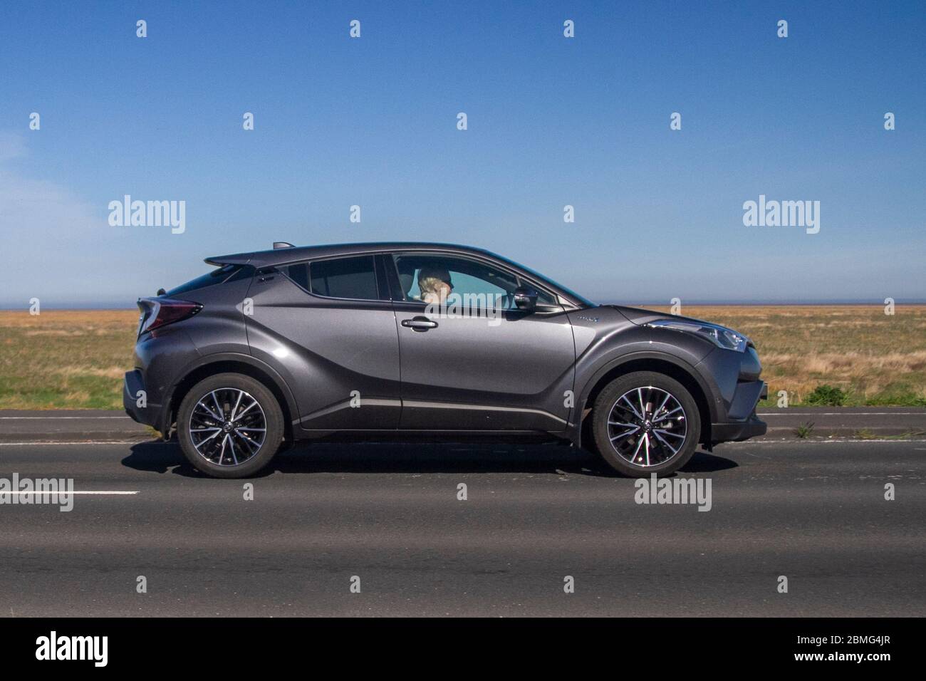 Toyota c hr excel hev cvt hi-res stock photography and images - Alamy