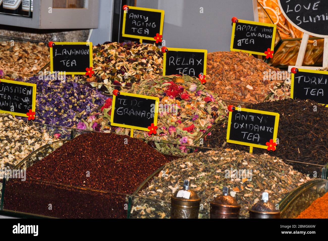 Assorted tea and spices specialties in Istanbul Turkey, Grand Bazaar ...