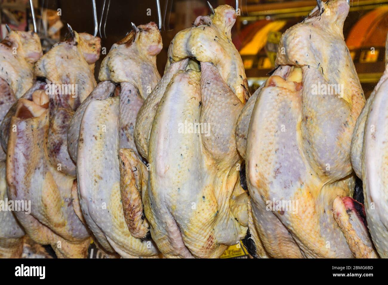 Ducks bbq chinese hanging hi-res stock photography and images - Alamy