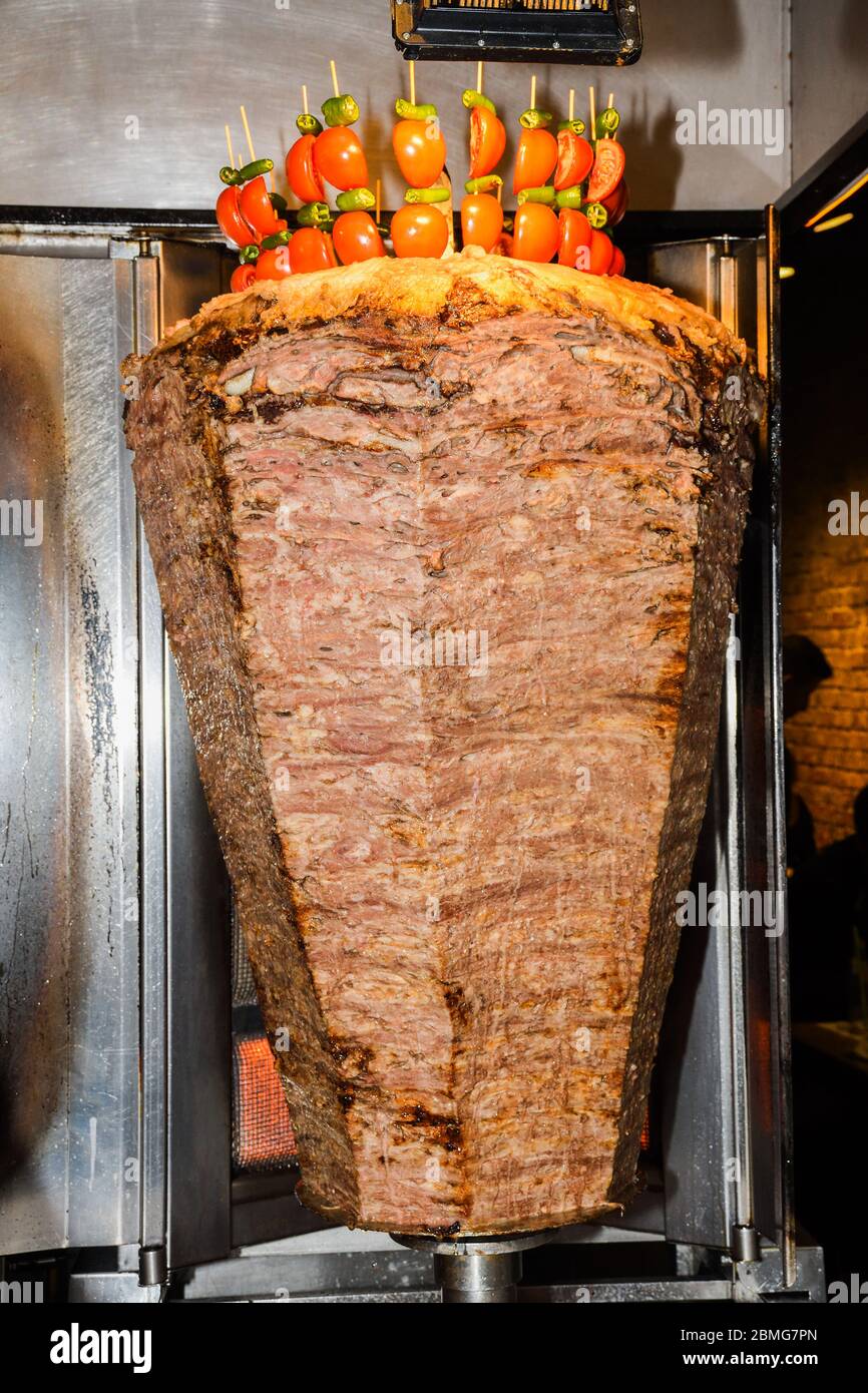 Gyro cone shawarma hi-res stock photography and images - Alamy