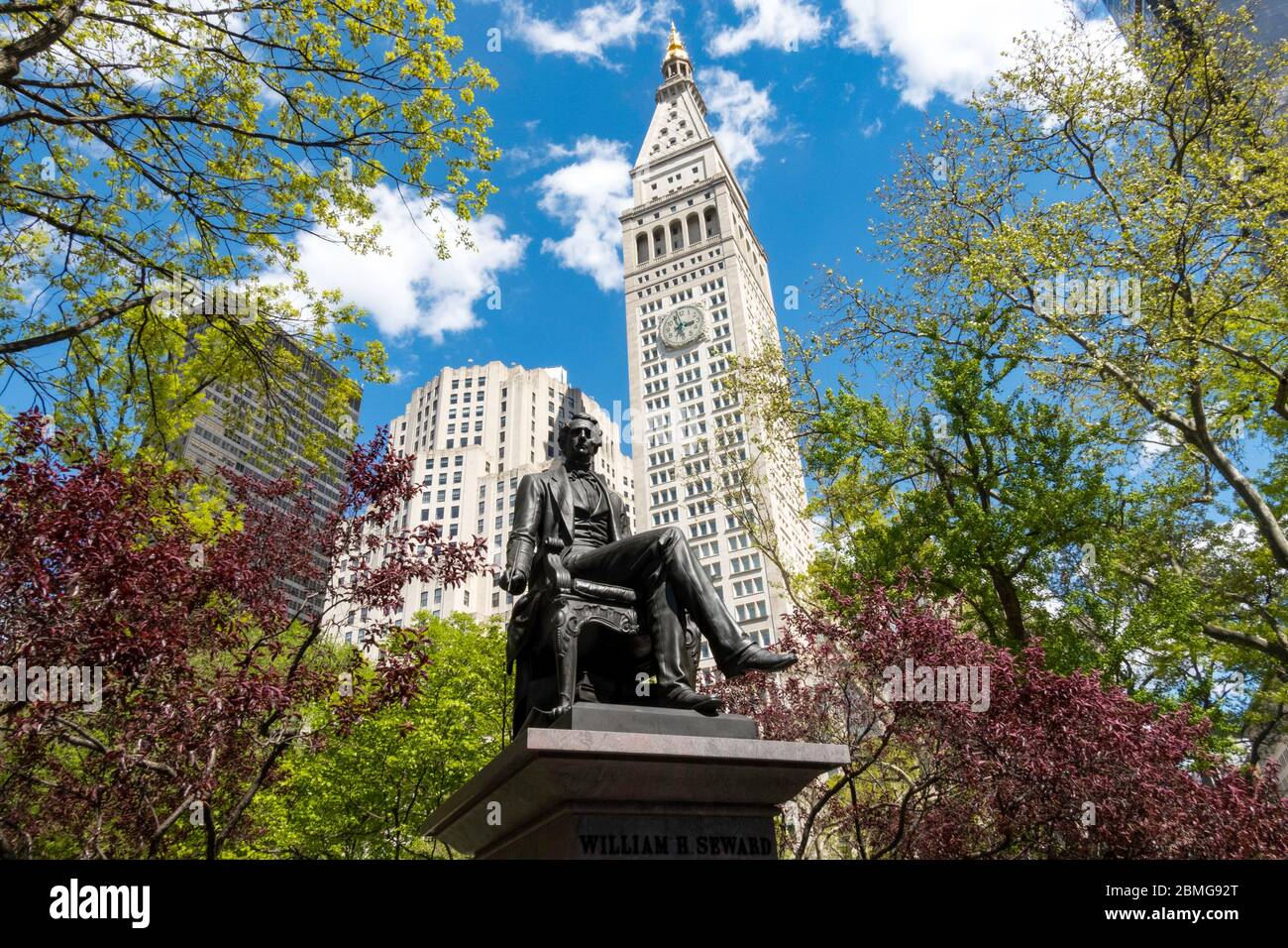 Madison square park tower hi-res stock photography and images - Alamy